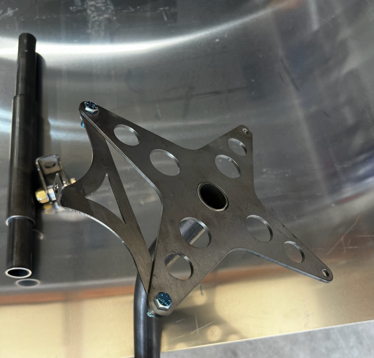 Universal parachute mounting kit – Performance Power Solutions